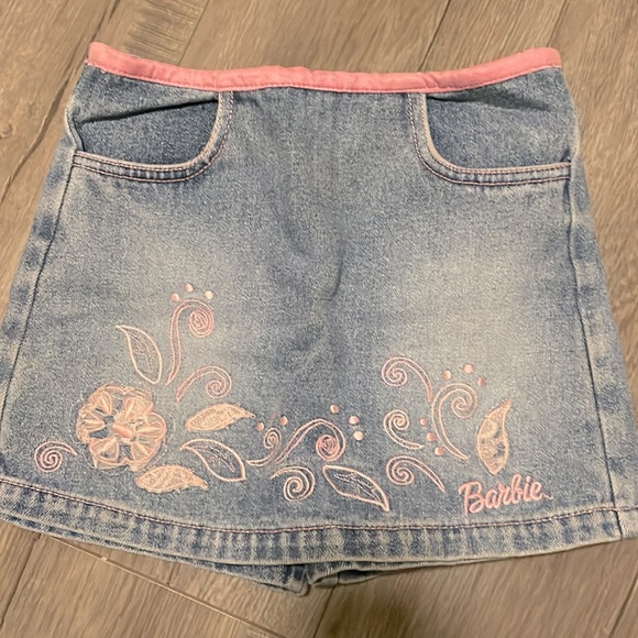 Barbie | Bottoms | Vintage Barbie Denim Skort Size 5 W Flower Detail ...